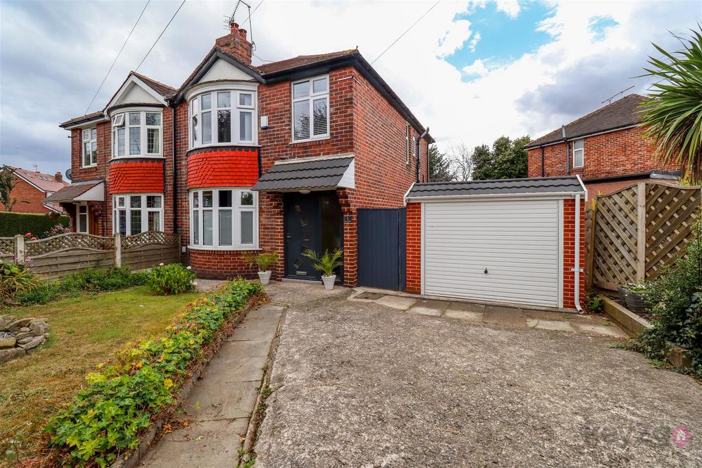 Bramley Hall Road, Sheffield, S13 3 bed semi-detached house - £295,000
