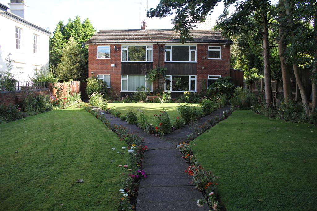 Tettenhall Road, Wolverhampton, West... 2 bed apartment - £850 pcm (£ ...