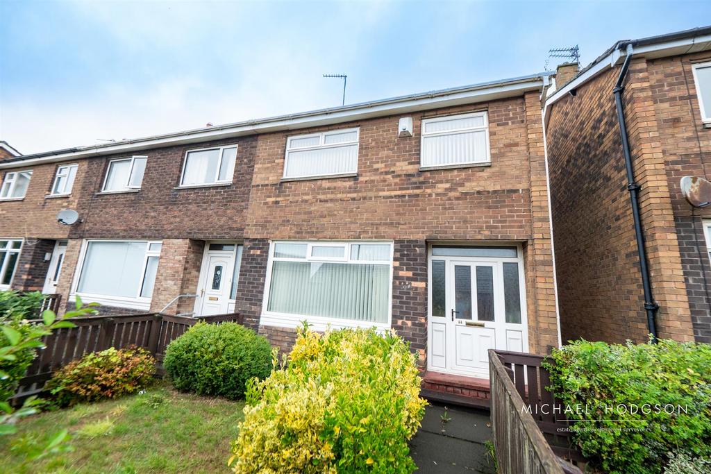 Eversley Crescent, Carley Hill... 3 bed end of terrace house - £100,000