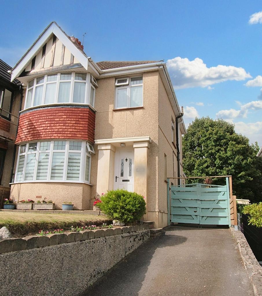 Dunraven Road, Sketty, Swansea, SA2 4 bed semi-detached house - £320,000