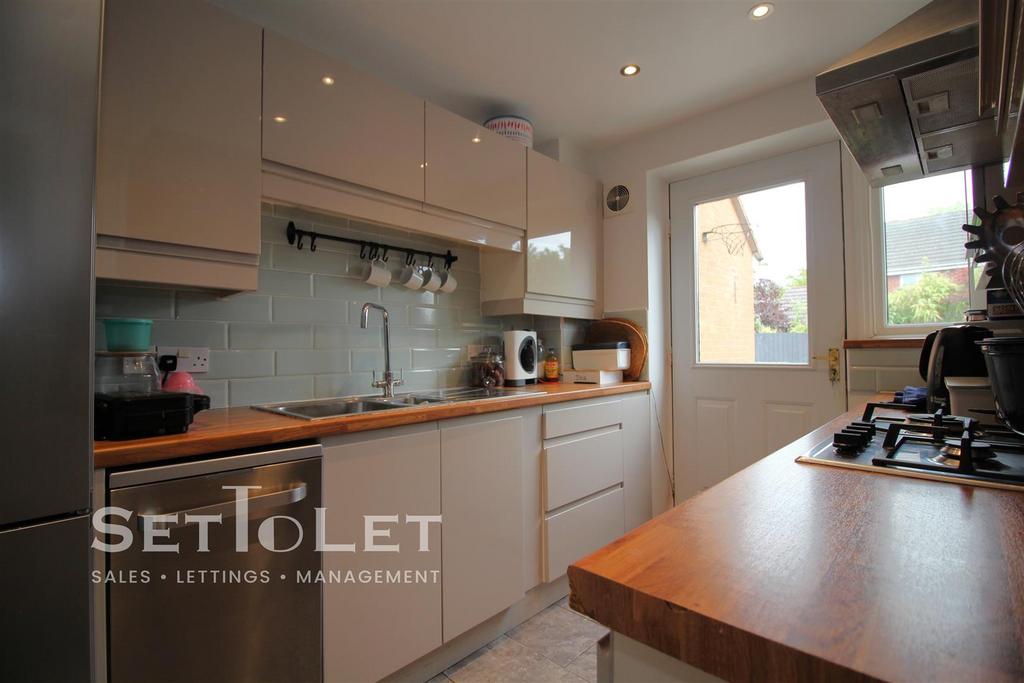 Royce Close, Thorpe Astley, Braunstone 3 bed house share to rent - £550 ...