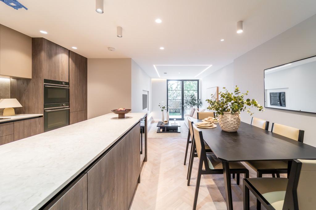 Archway Road, Highgate N6 3 bed apartment for sale - £1,000,000