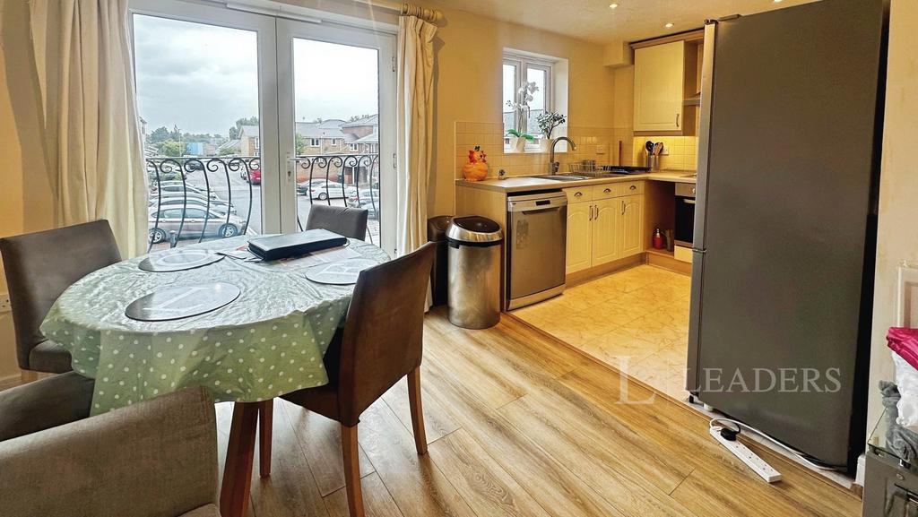 Primrose Close, LU3 5 bed terraced house - £2,200 pcm (£508 pw)