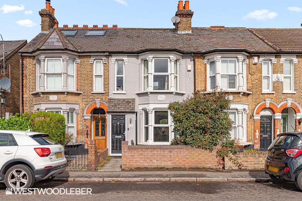 Rye Road, Hoddesdon EN11 3 bed terraced house - £450,000