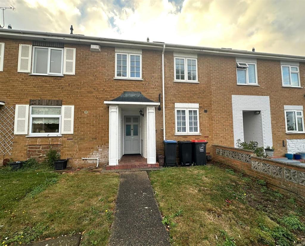 Winston Court, Birchington 3 bed terraced house - £1,300 pcm (£300 pw)