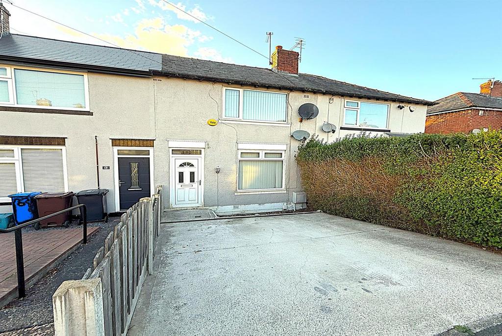 Chestnut Avenue, Sheffield 2 bed terraced house - £825 pcm (£190 pw)