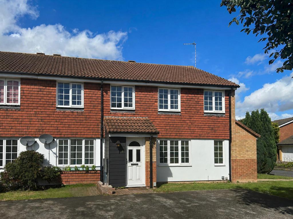 Loris Court, Cambridge CB1 3 bed terraced house to rent - £1,700 pcm (£ ...