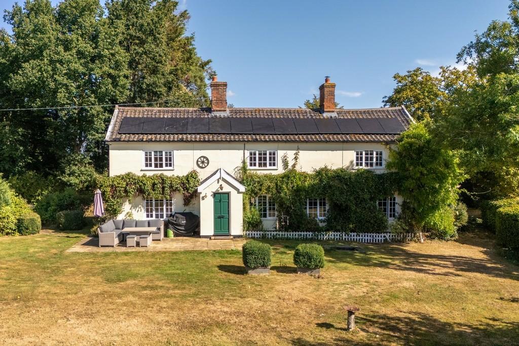 Laxfield Road, Stradbroke 4 bed detached house - £600,000