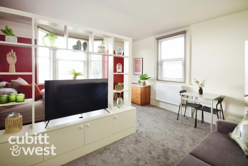 Waverley Road Southsea PO5 1 bed apartment to rent - £980 pcm (£226 pw)