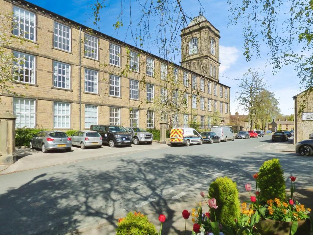 Carleton Mill, Carleton. Skipton 2 bed apartment - £795 pcm (£183 pw)