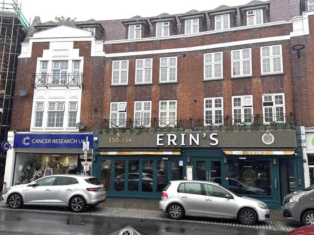 150 High Street, Beckenham BR3 2 bed flat to rent - £1,450 pcm (£335 pw)