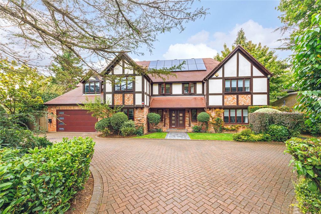 Loom Lane, Radlett, Hertfordshire, WD7 5 bed detached house for sale ...