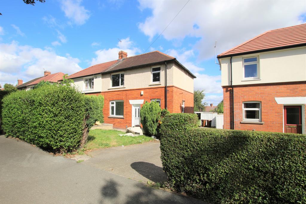 Broadway,Lupset, Wakefield, WF2 3 bed semi-detached house to rent - £ ...