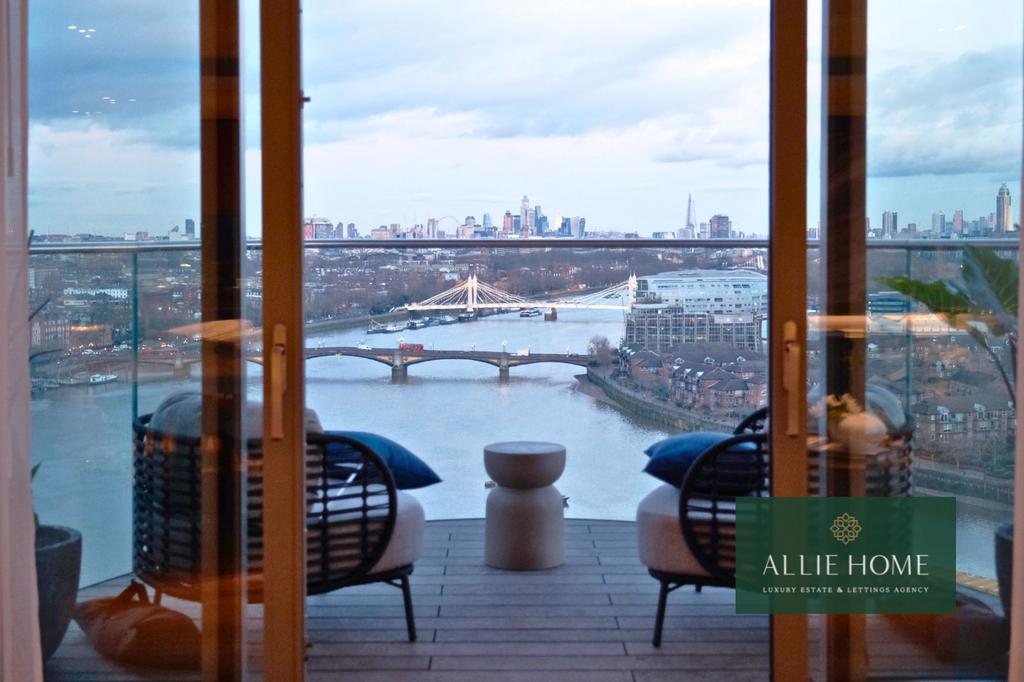 Lots Road, London SW10 4 bed flat - £5,129,000