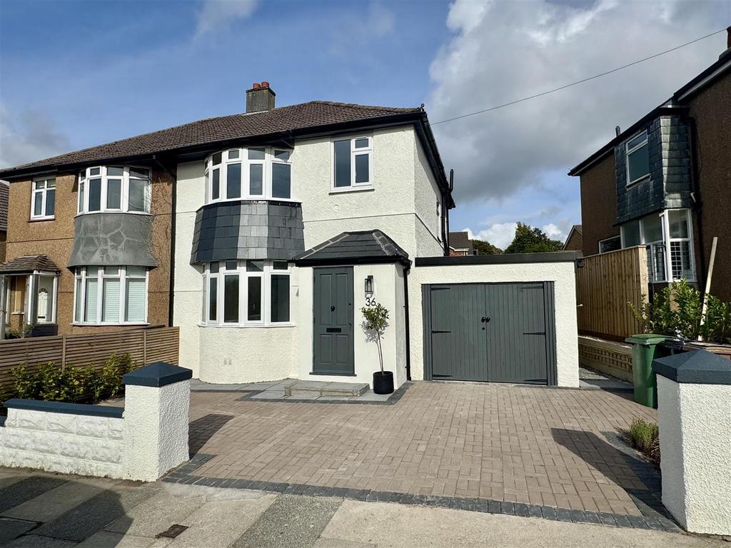 Beacon Down Avenue, Plymouth PL2 3 bed semi-detached house - £400,000