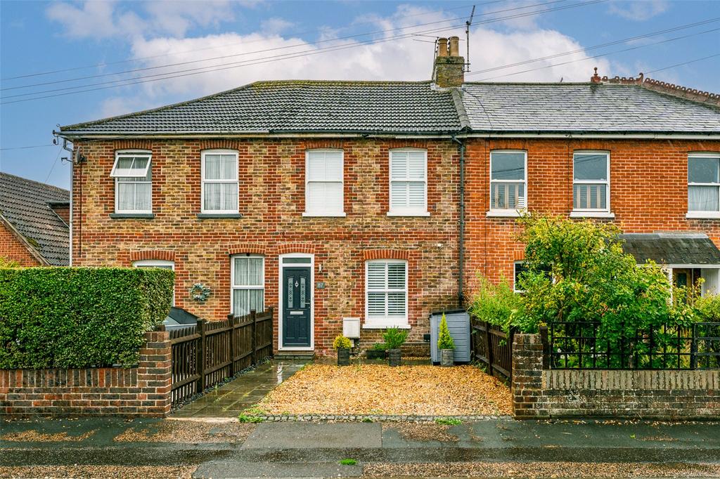 Durrington Lane, Worthing, West... 2 bed terraced house for sale - £350,000