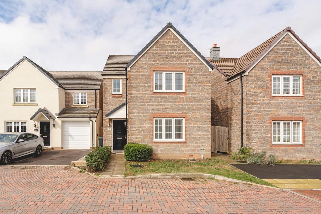 Lyde Green, Bristol BS16 3 bed detached house - £390,000