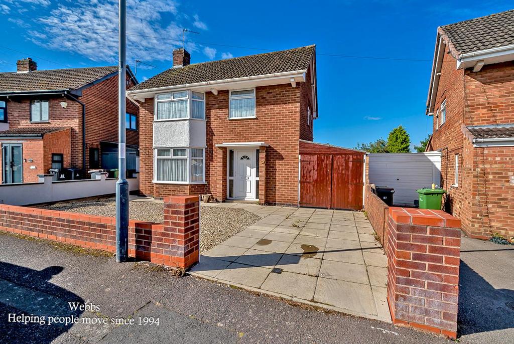 Barbridge Road, Bulkington, Bedworth... 3 bed detached house - £300,000