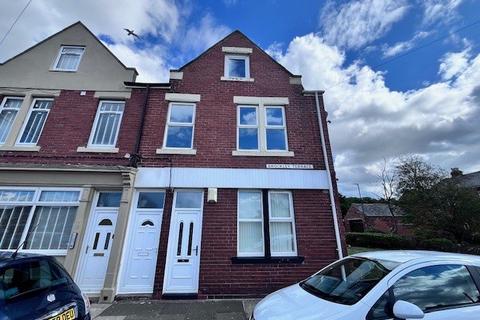 Station Road, Tyne and Wear NE35 2 bed terraced house - £750 pcm (£173 pw)
