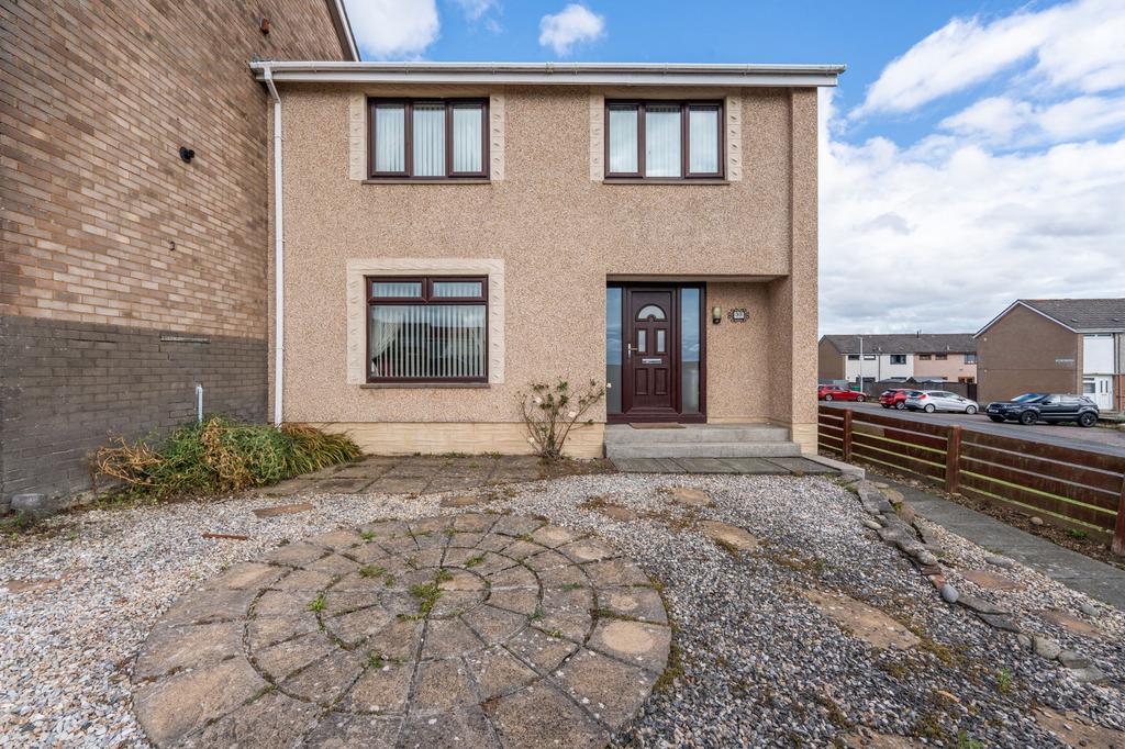 Dalbeath Gardens, Cowdenbeath KY4 3 bed end of terrace house - £140,000