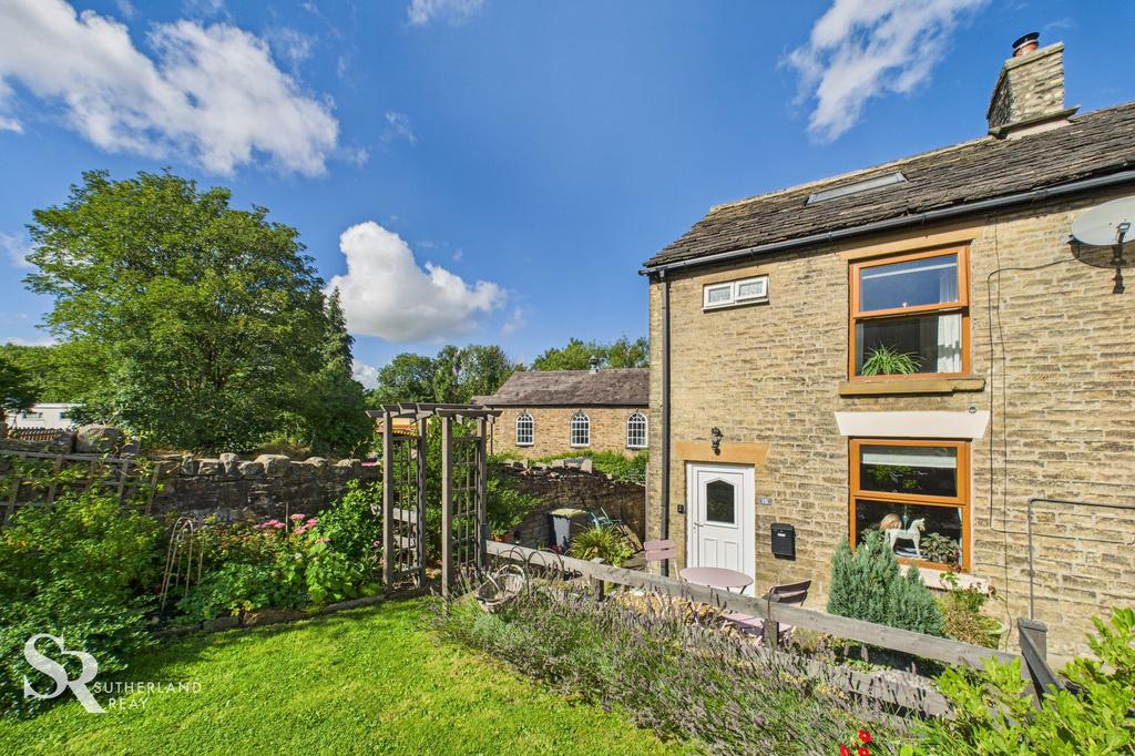 Old Road, Whaley Bridge, SK23 2 bed terraced house for sale - £269,500