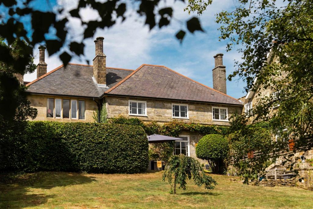2 Holmhurst St Mary, The Ridge, St... 5 bed townhouse - £695,000
