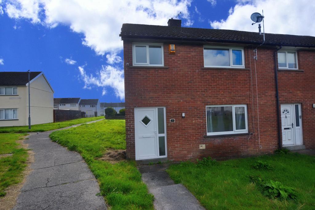 Merthyr Tydfil CF47 3 bed end of terrace house - £750 pcm (£173 pw)