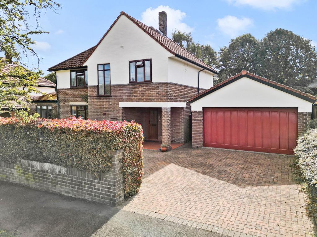 Wood Lane, Appleton, WA4 4 bed detached house for sale - £645,000