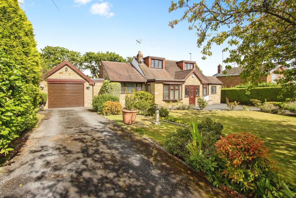 Brandy Carr Road, Wakefield WF2 3 bed bungalow for sale - £500,000