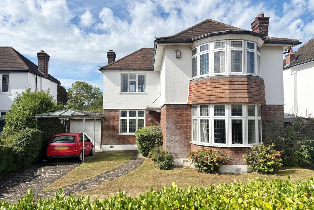 Elwill Way Park Langley Beckenham Br3 4 Bed Detached House £1 125 000