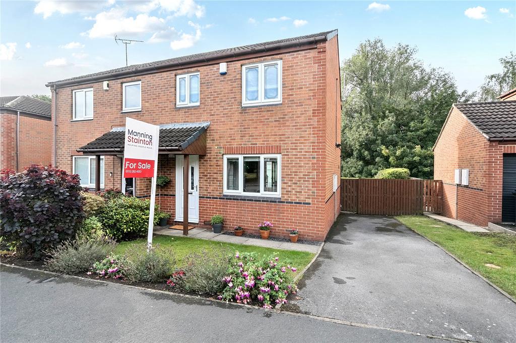 Oast House Croft, Robin Hood... 3 bed semi-detached house for sale - £ ...
