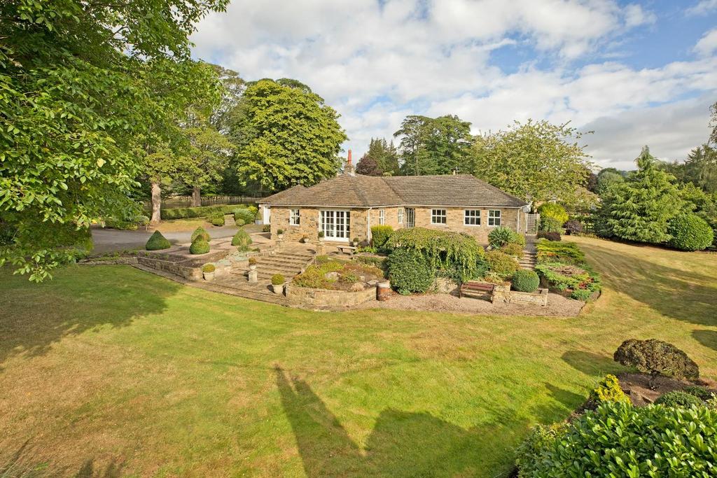 Hallcroft Drive, Addingham LS29 4 bed bungalow for sale - £1,050,000