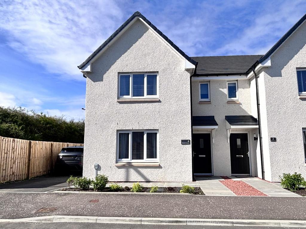4 Burnett Avenue, Dunfermline, KY12 9GP 3 bed semi-detached house - £ ...