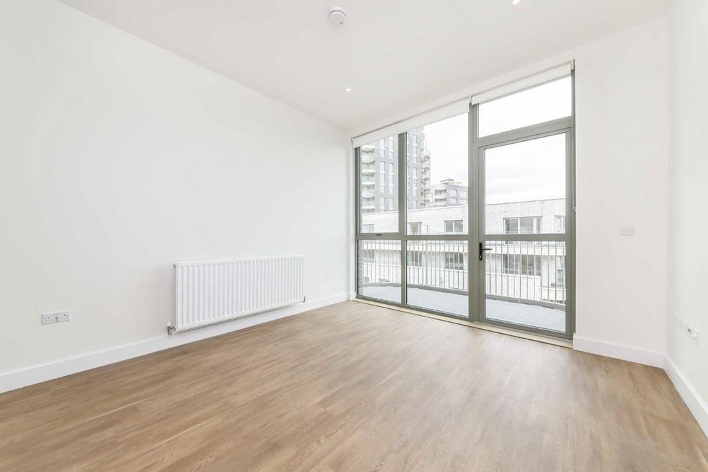 Green Street, London NW10 2 bed flat - £1,898 pcm (£438 pw)