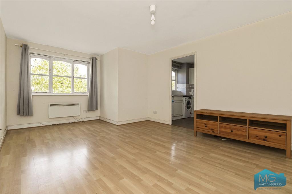 Lucas Gardens, London, N2 2 bed apartment for sale - £385,000