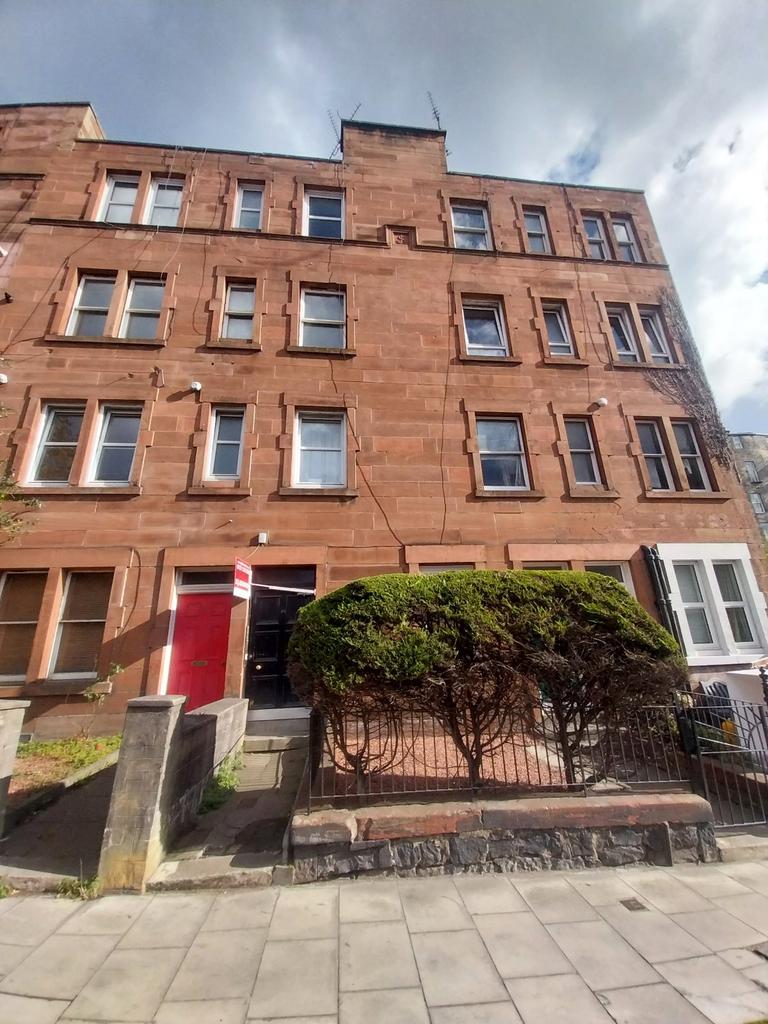Broughton Road, Edinburgh, EH7 1 bed flat - £1,100 pcm (£254 pw)