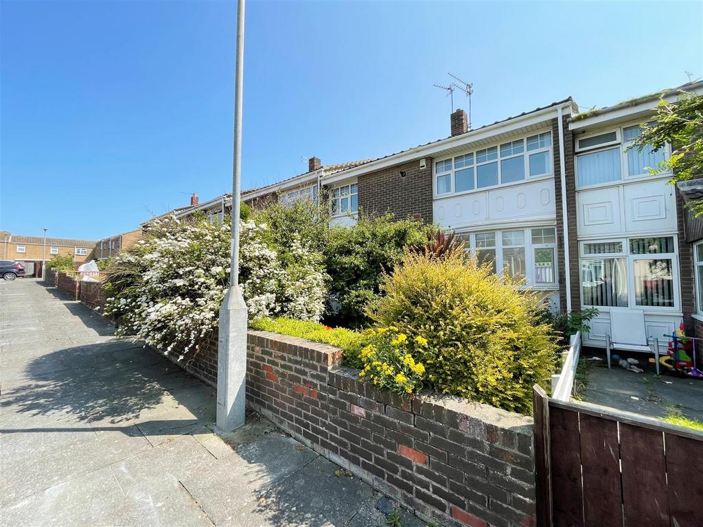 Vollum Rise, Headland, Hartlepool 3 bed terraced house - £625 pcm (£144 pw)