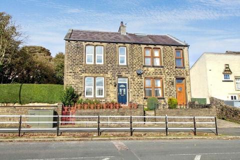 Houses for sale in Oakworth | OnTheMarket