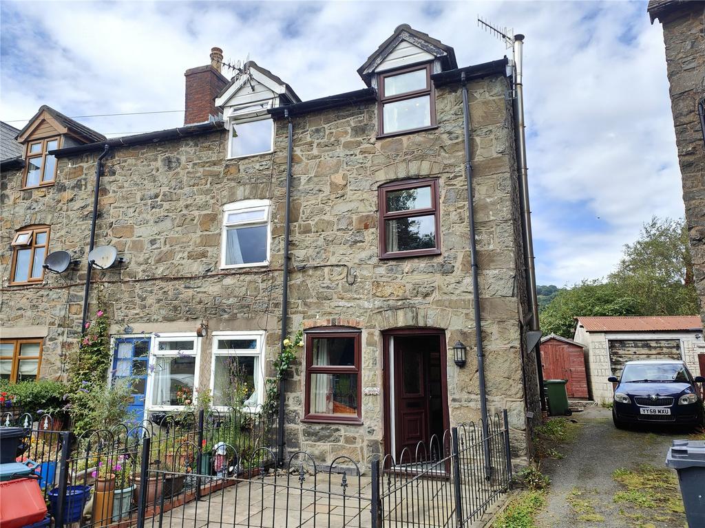 Meifod, Powys, SY22 2 bed end of terrace house - £625 pcm (£144 pw)