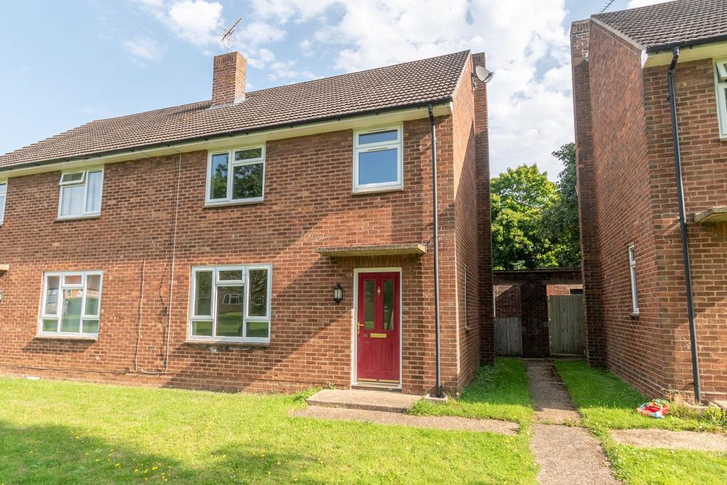 Barsham Close, West Raynham, NR21 3 bed semi-detached house - £165,000