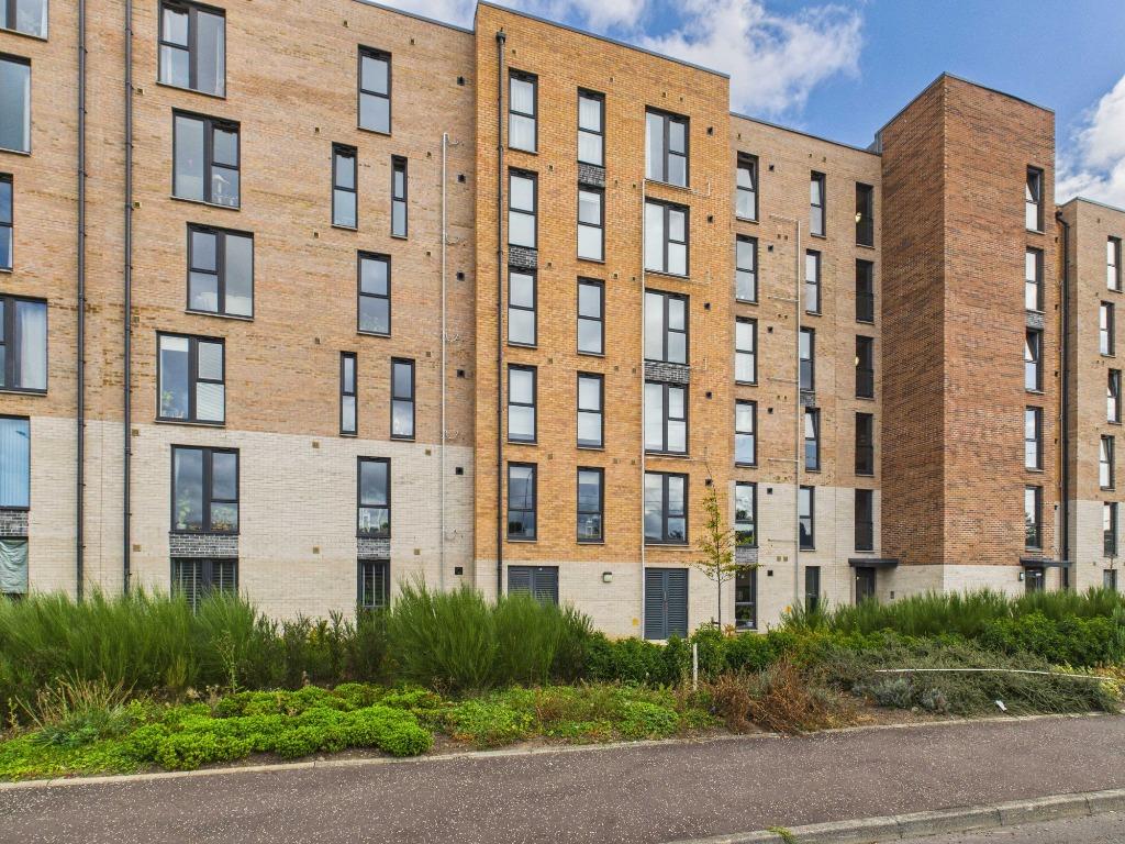 Cunningham Square, Portobello... 1 bed flat - £1,250 pcm (£288 pw)