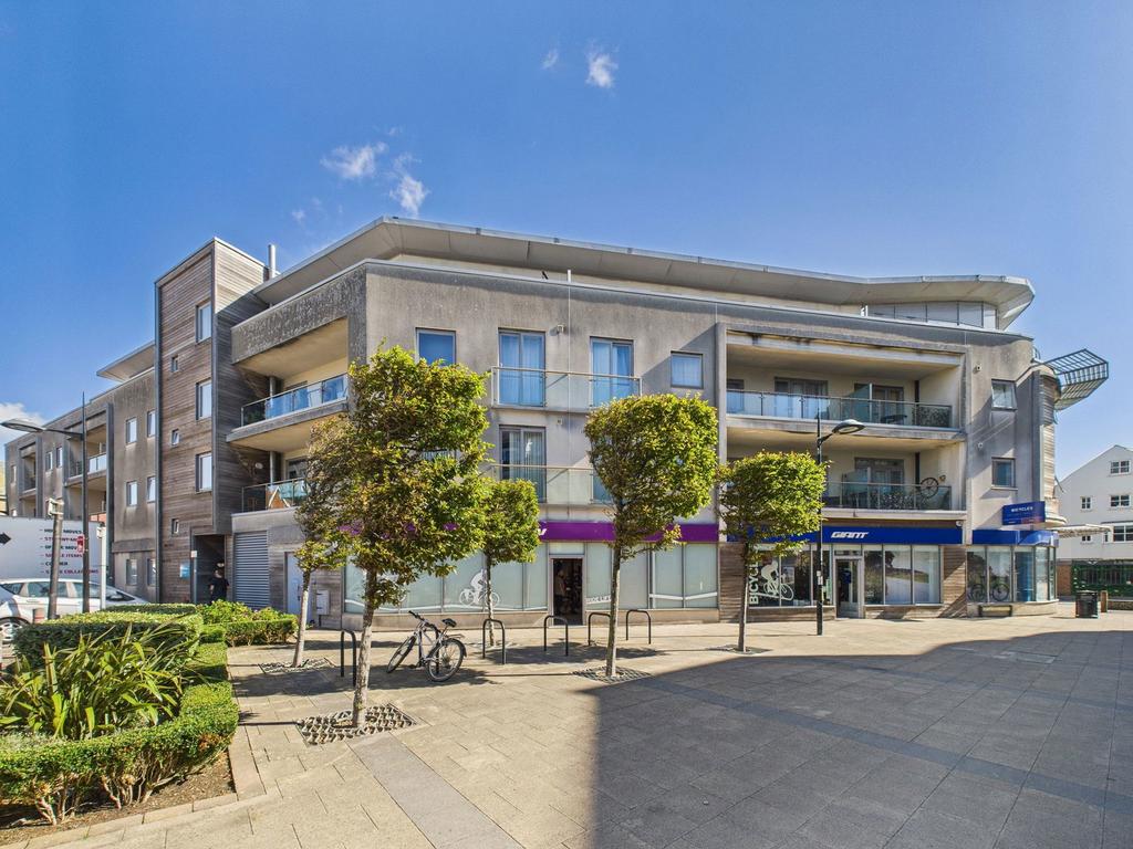 Little High Street, Shoreham by Sea 2 bed flat for sale - £270,000