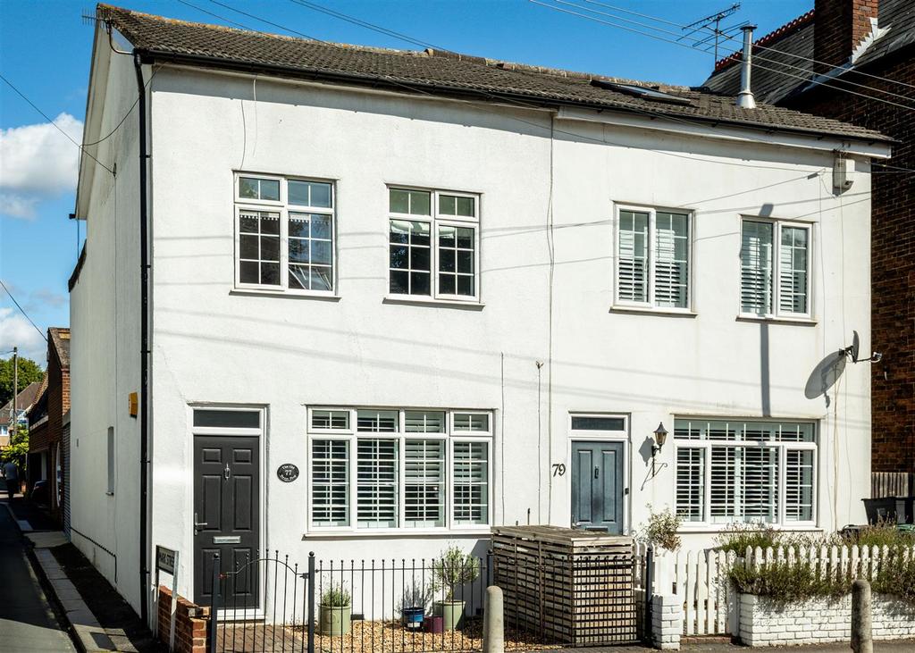 Holmesdale Road, Reigate 3 bed semi-detached house for sale - £700,000