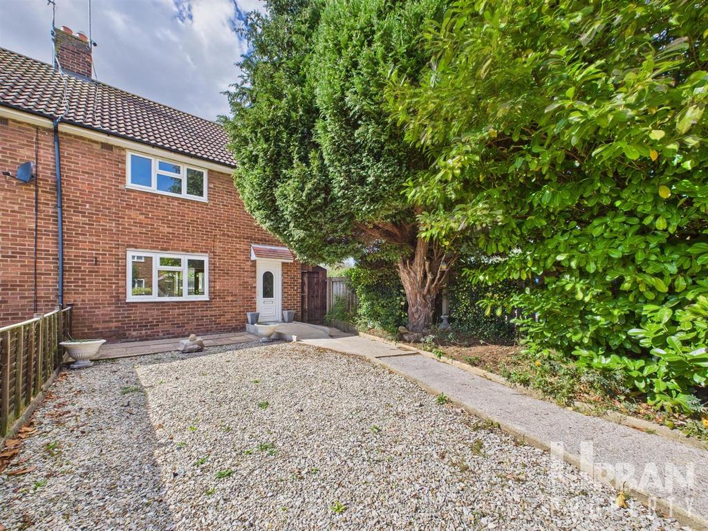 Wansbeck Road, Hull 2 bed end of terrace house for sale - £125,000