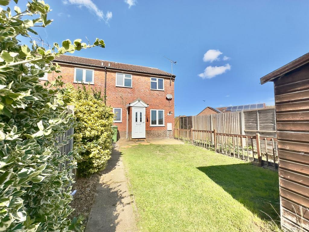 Thomas Close, Watlington PE33 1 bed terraced house - £750 pcm (£173 pw)