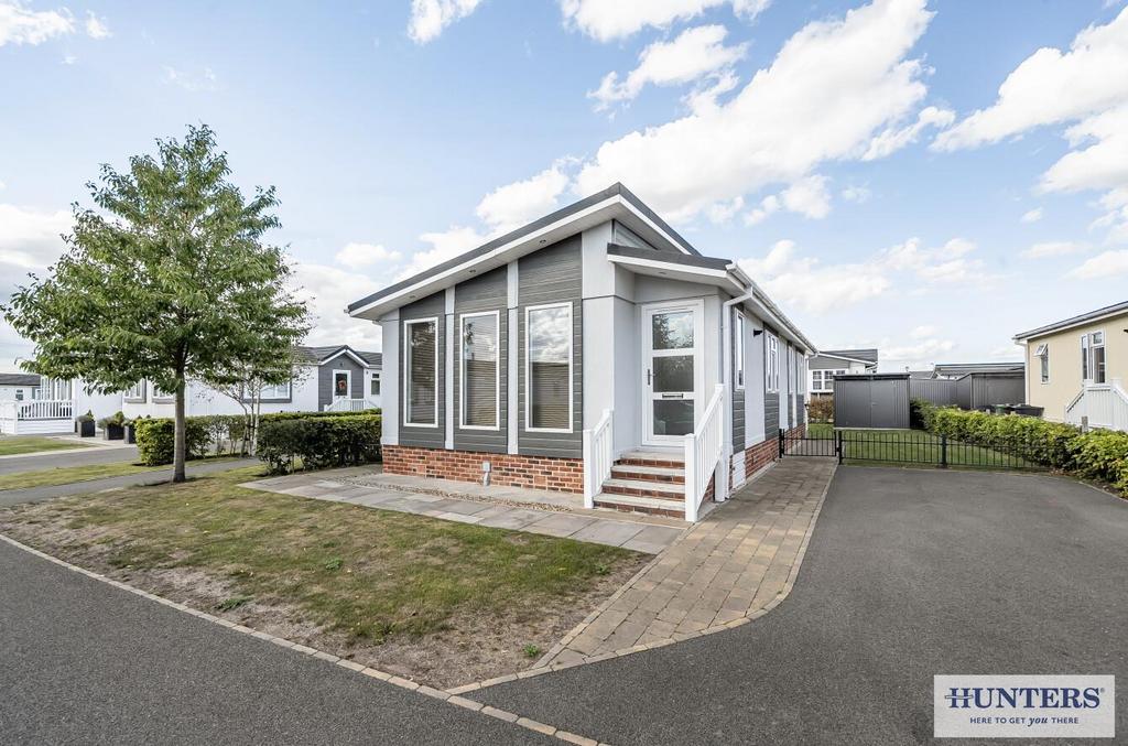 Henwood Drive, Gateforth Park, Selby 2 bed park home for sale - £170,000