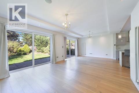 Detached Bungalows For Sale In Kt4 7 | OnTheMarket