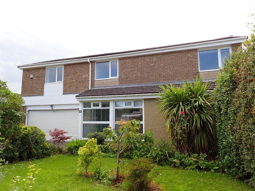 De Mowbray Way, Morpeth 5 bed detached house - £1,500 pcm (£346 pw)