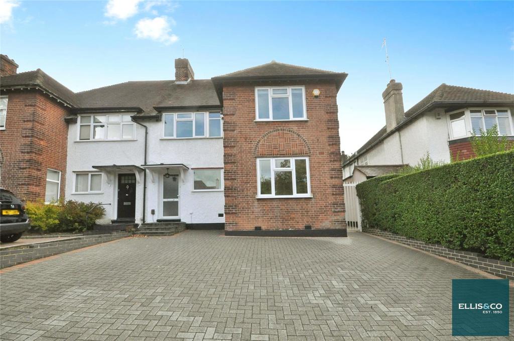 Hendon Lane, Finchley, N3 4 bed semi-detached house to rent - £4,000 ...