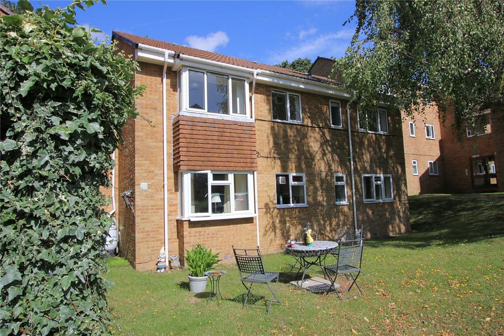 Gregory Close, Gillingham, Kent, ME8 1 bed apartment - £149,995